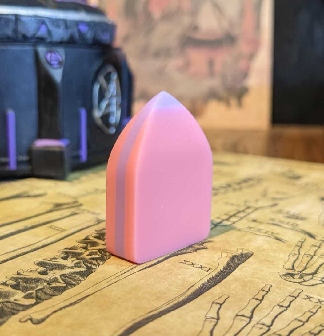 6 Good Reasons to Play With Thick Guitar Picks - Guitar Pick Reviews