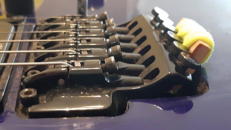 How to Easily Tune a Floyd Rose Guitar and Keep it In Tune