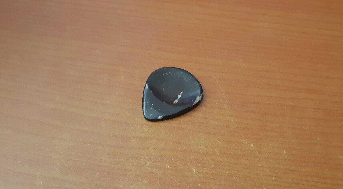 Third Stone Guitar Picks (Formerly Saluda Picks) - Full Review
