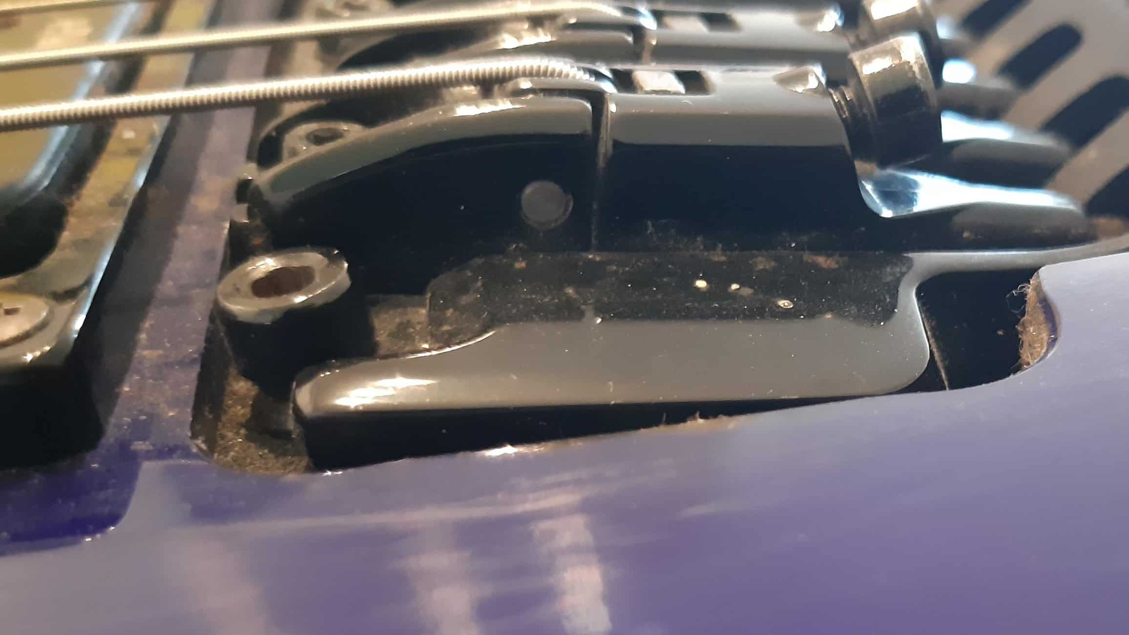 How to Easily Tune a Floyd Rose Guitar and Keep it In Tune