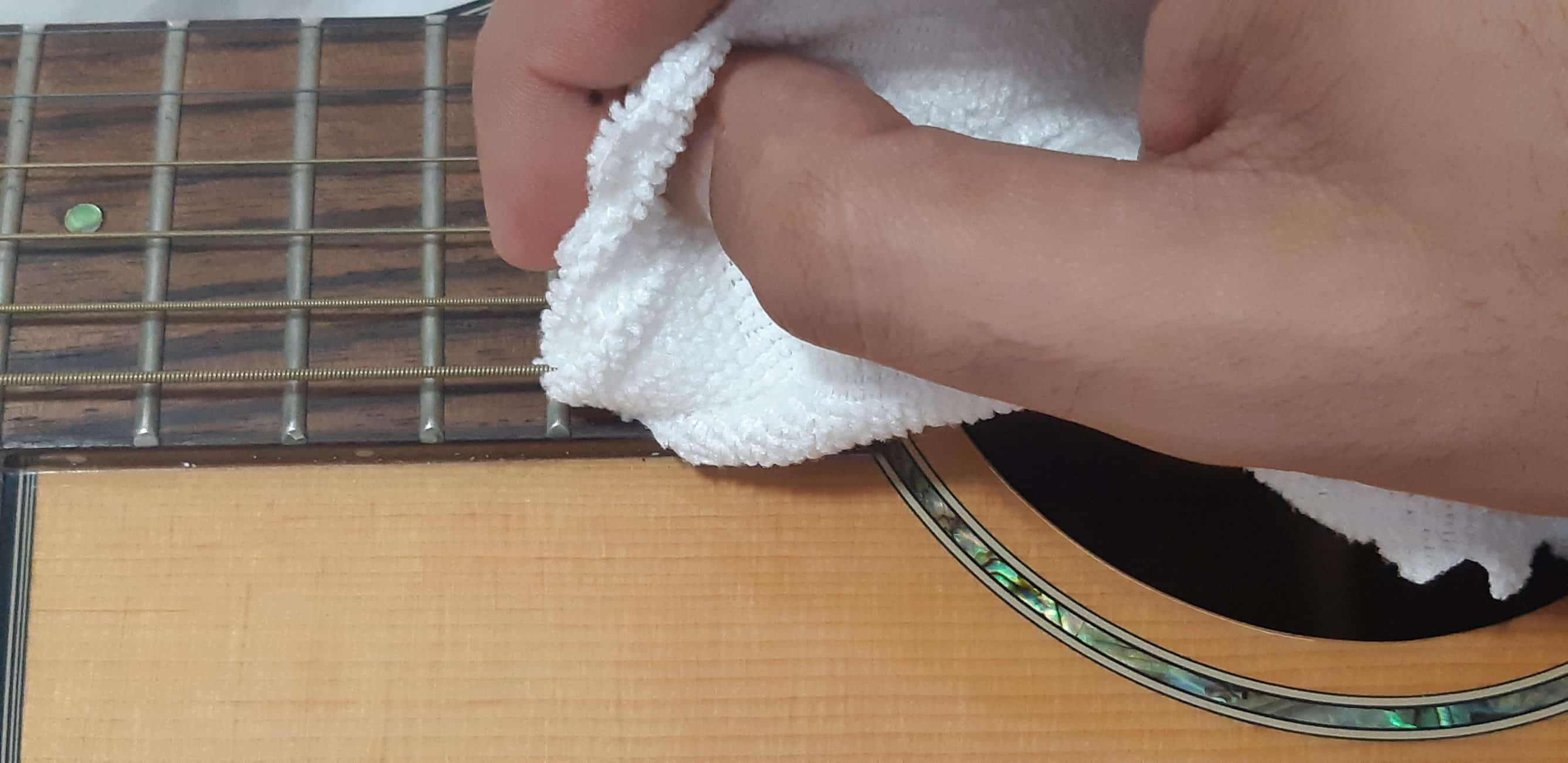 How To Clean Guitar Strings Step By Step Tips And Tricks