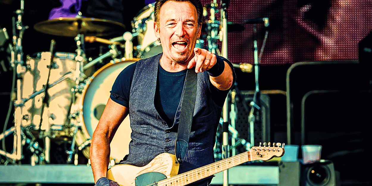 Meet the 23 Best Guitarists of All Time - Guitar Pick Reviews