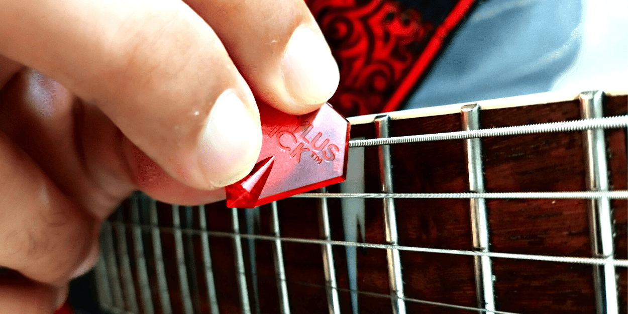 8 Unorthodox Ways to Use Guitar Picks for a Truly Unique Tone